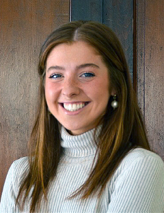 SBU Senior Hannah Roesch of Syracuse receives Carnegie-Knight News21 ...